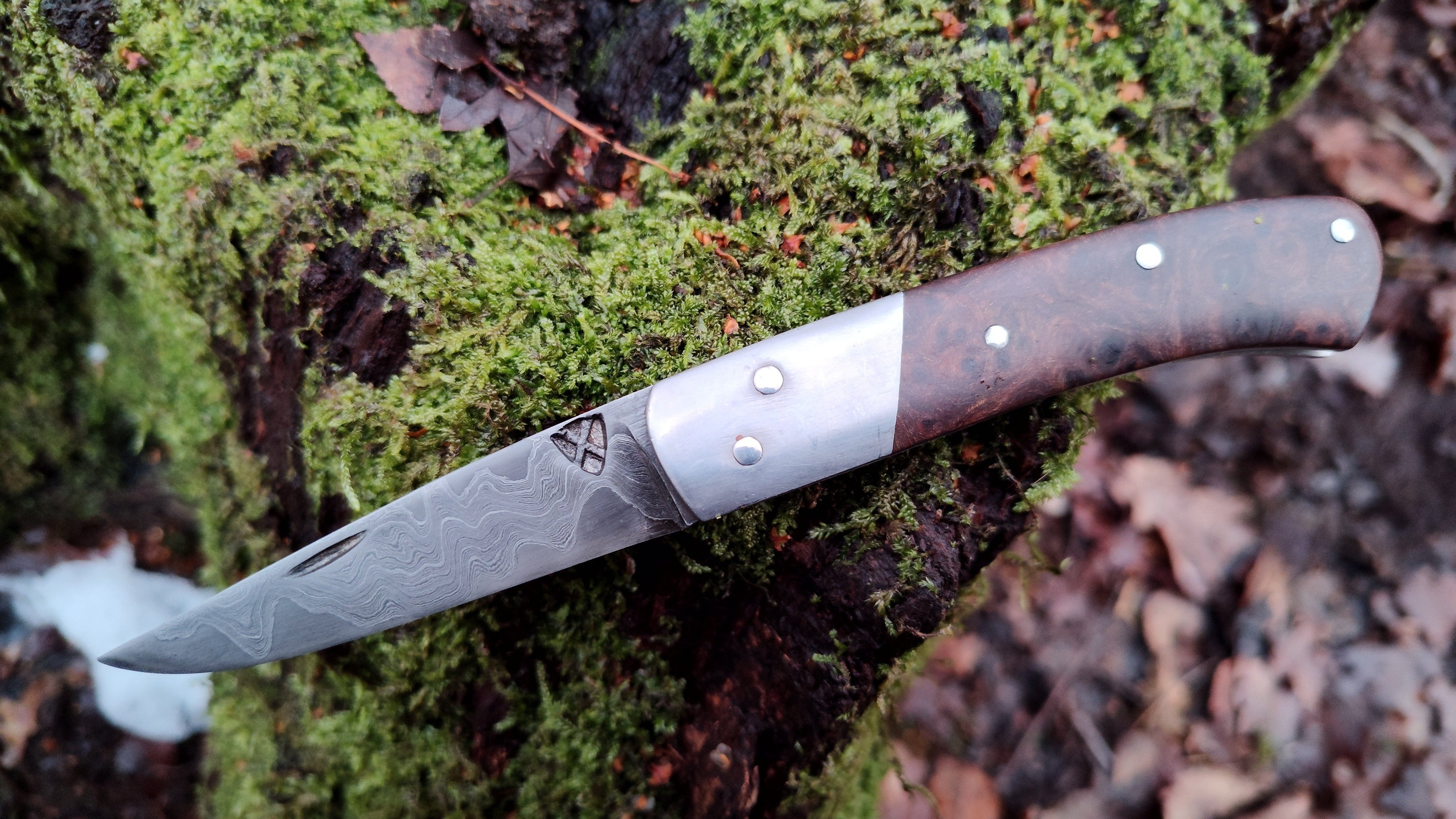 Hand-forged Folding Knife / Pattern-welded blade / Iron bolsters & Elm ...